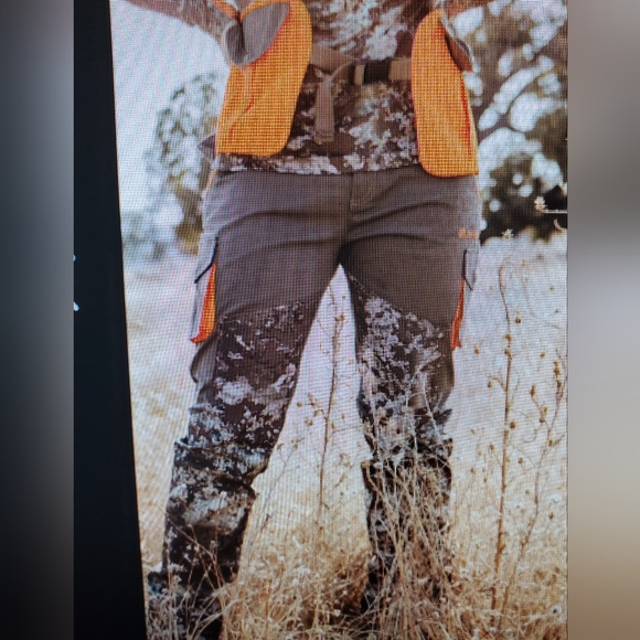 GIRLS WITH GUNS | Pants & Jumpsuits | Girls With Guns Highland Pants Sz ...